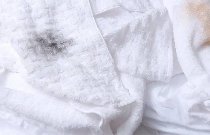5 Tips Steps to Tackle Cosmetic Stains on Your Hotel’s Linens | Blog ...