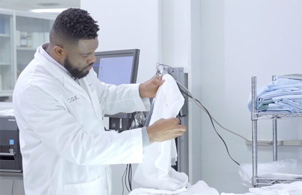 5 Tips Steps to Tackle Cosmetic Stains on Your Hotel’s Linens