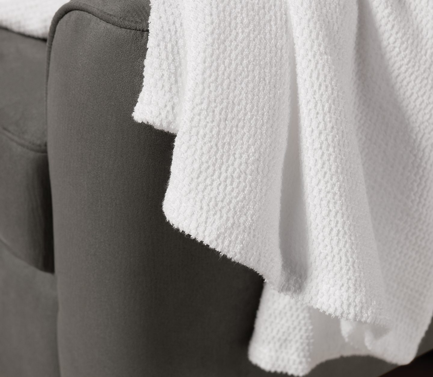 Commercial Blankets & Comforters | Providing Lasting Warmth